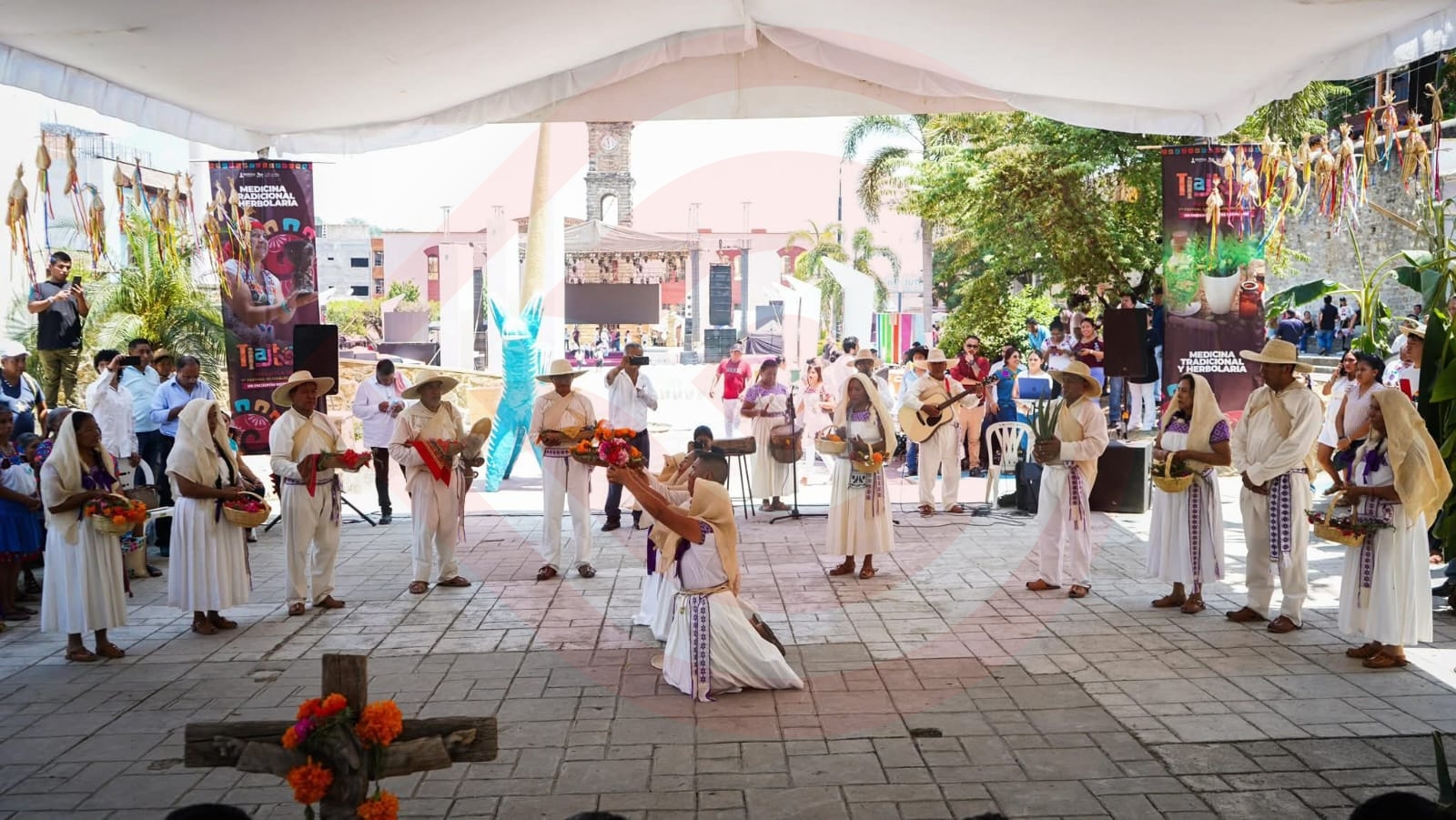 Color y tradición con la Danza del Ixtle en el Festival Tlajtoli ...